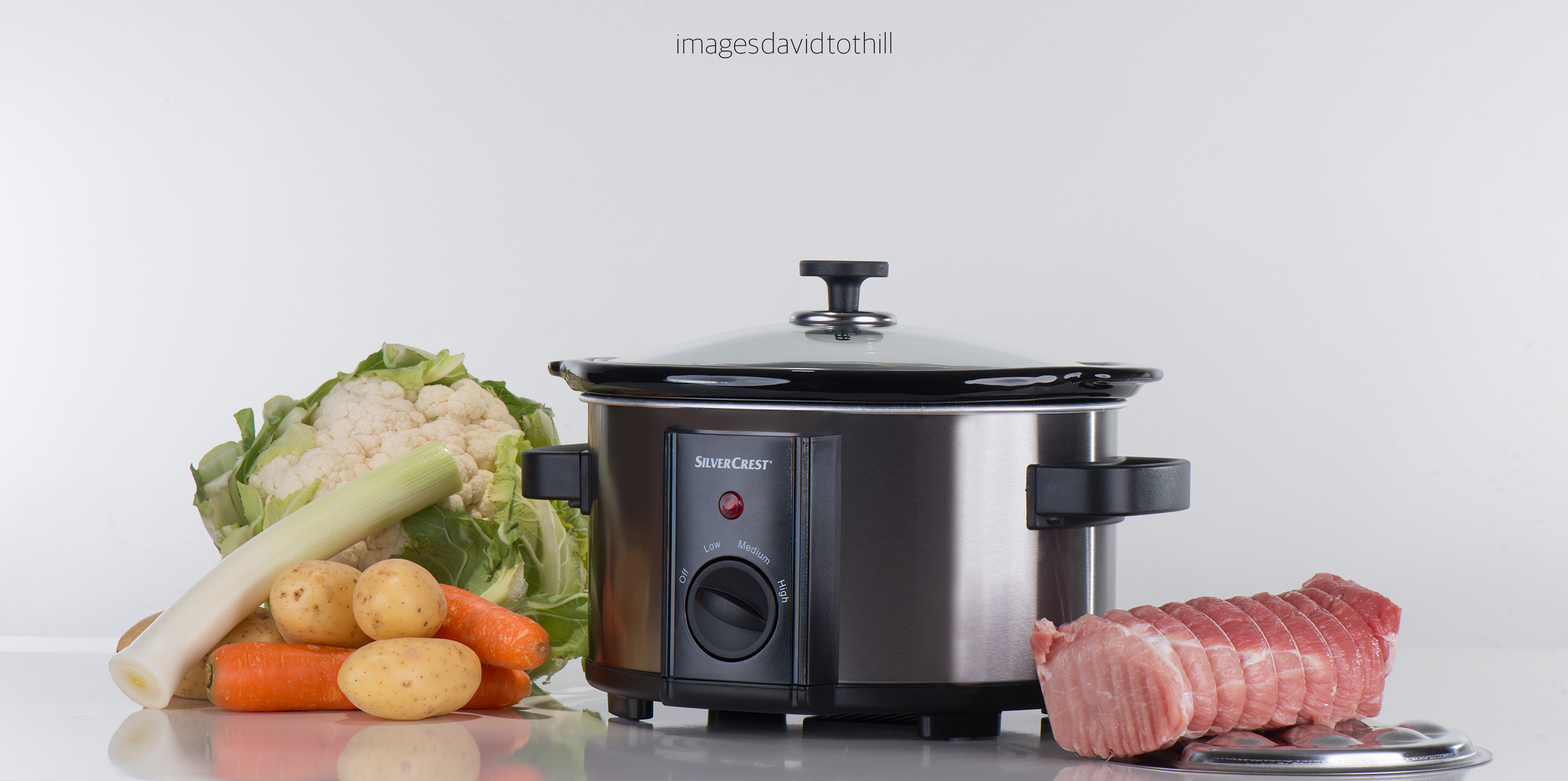 Slow Cooker: Maximizes Flavour And Taste - Secret Note