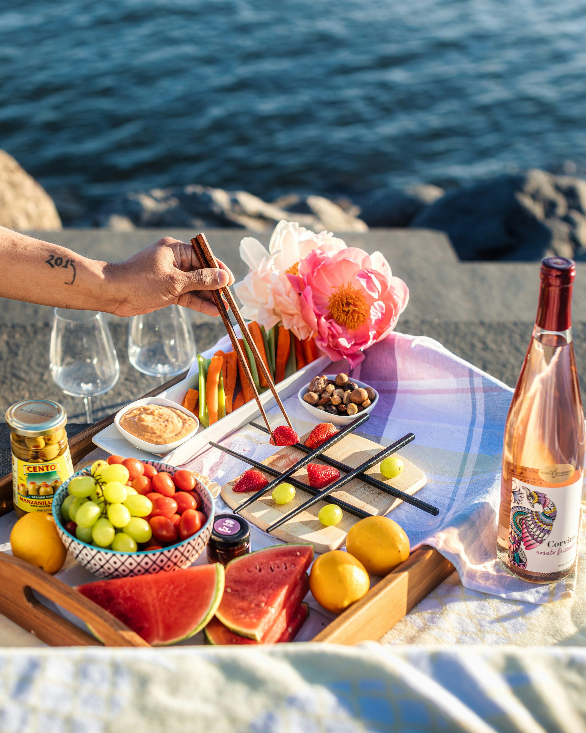 Picnic Gadgets: For A Delightful Picnic Outing